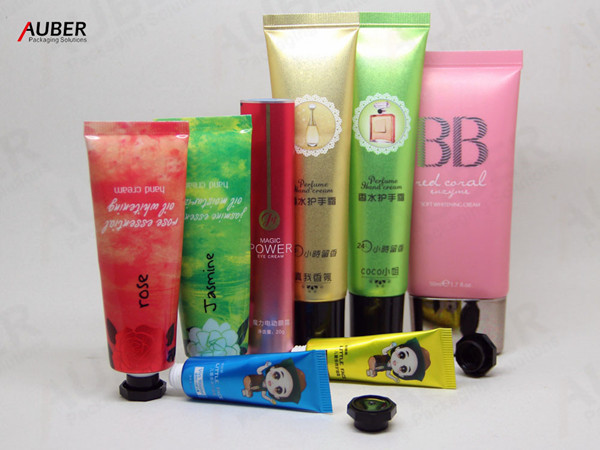 Vacuum metalized octagonal cap for cosmetic tube packaging - Auber